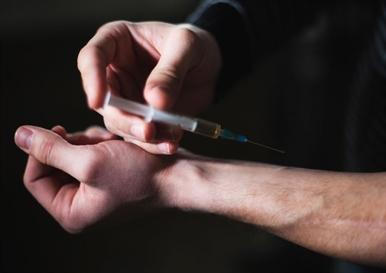 Injection drug use and susceptibility to HIV and co-morbidities ...